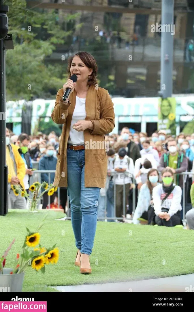 Annalena Baerbock Onlyfans Photo Gallery Leaked Nude Annalena Baerbock ...